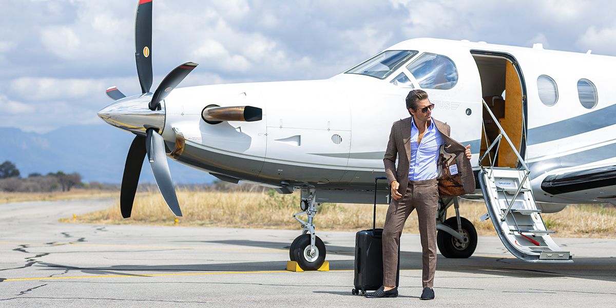 Beyond Basic Beige: A Groom’s Guide to the 7 Must-Have Linen Suit ...